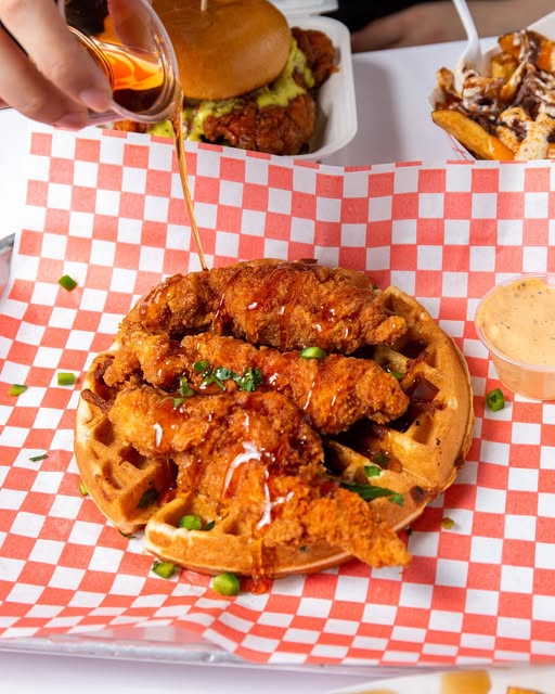 Exploring the Flavors: The Best Fried Chicken Dishes in Toronto